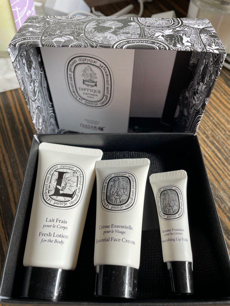 Diptyque gift box (Qatar), Beauty & Personal Care, Bath & Body, Body ...
