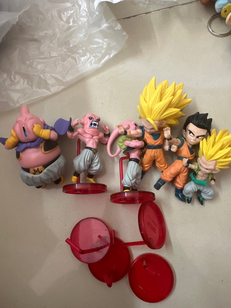 Dragonball Goku Gohan Gotenks vs buu mini figure, Hobbies & Toys ...