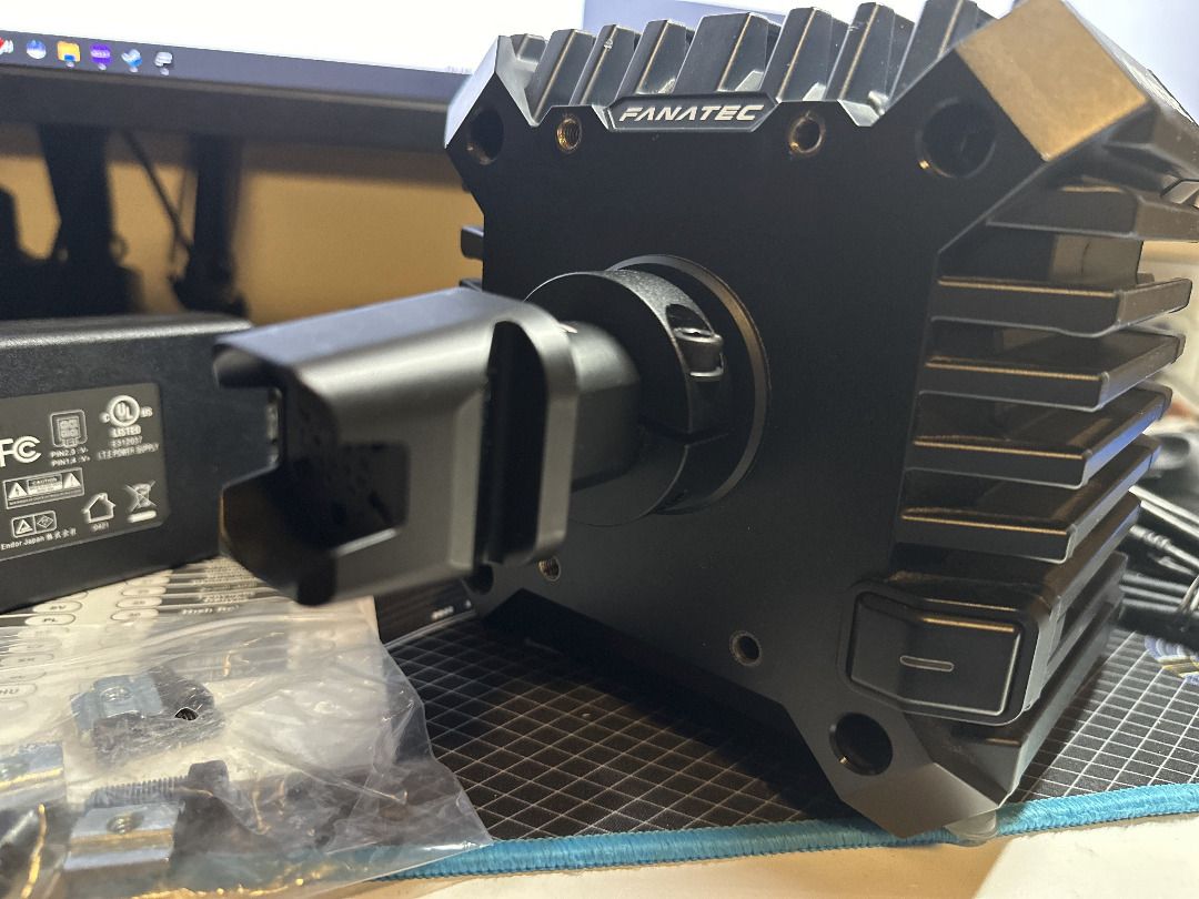 Fanatec CLSL DD 8NM wheel base upgraded with QR2, Video Gaming, Gaming ...