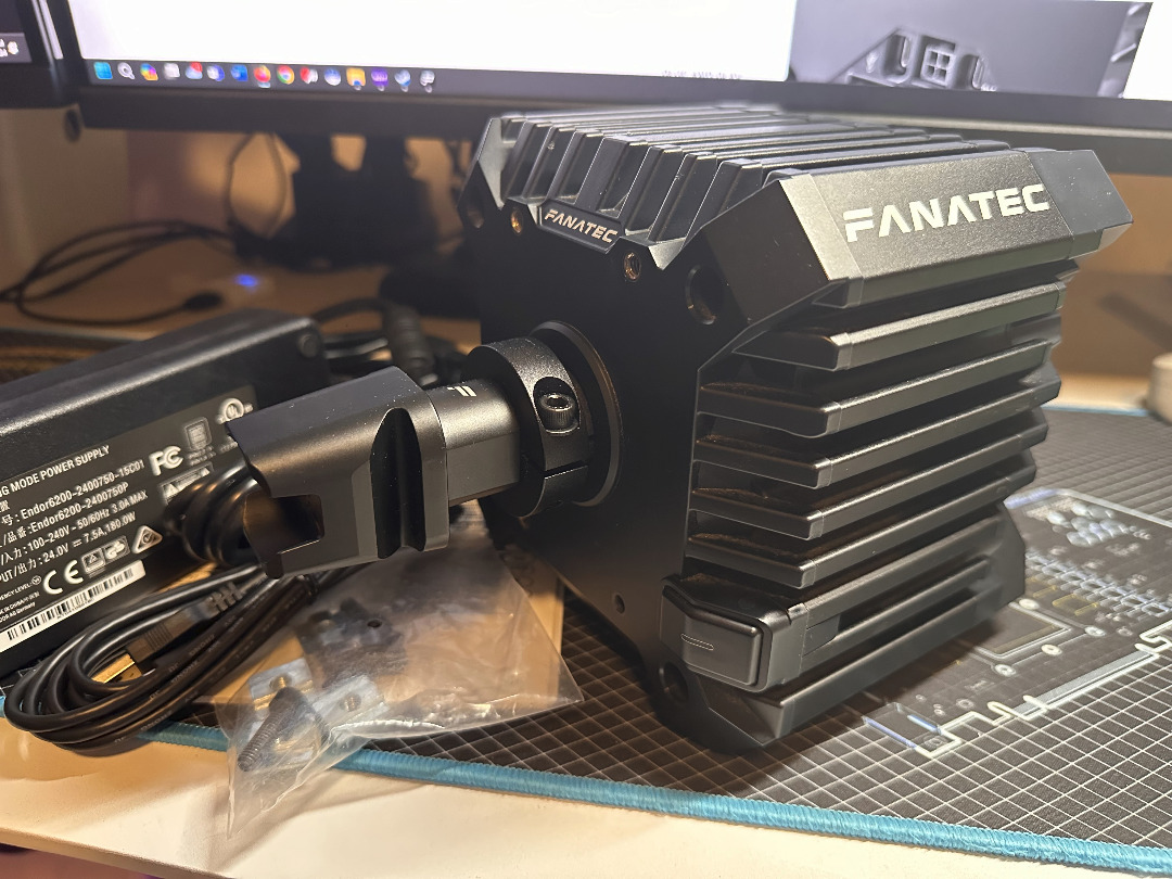 Fanatec CLSL DD 8NM wheel base upgraded with QR2, Video Gaming, Gaming ...