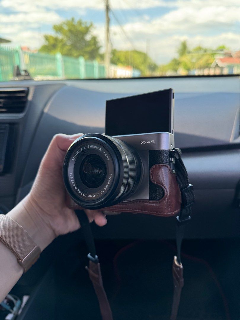 FUJIFILM XA5, Photography, Cameras on Carousell
