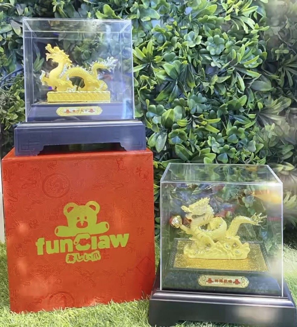 Fun claw dragon cny, Hobbies & Toys, Toys & Games on Carousell