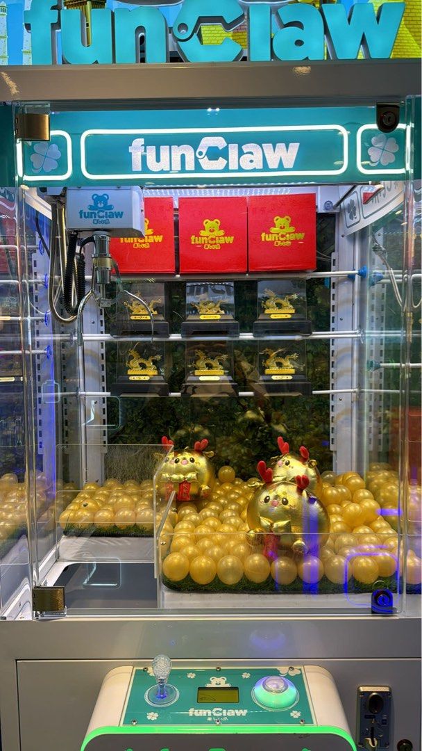 Fun claw dragon gold figurine. Fun claw, Everything Else on Carousell