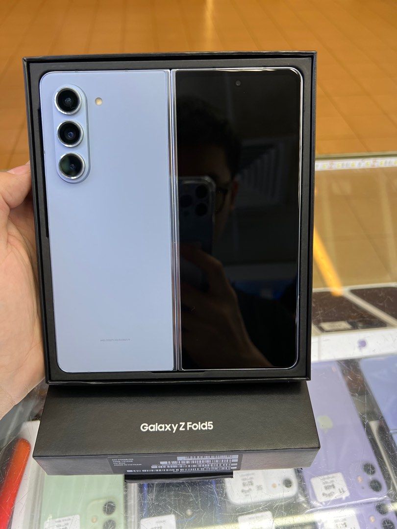 Galaxy Z Fold 5 Icy Blue 512GB, Mobile Phones & Gadgets, Mobile Phones ...