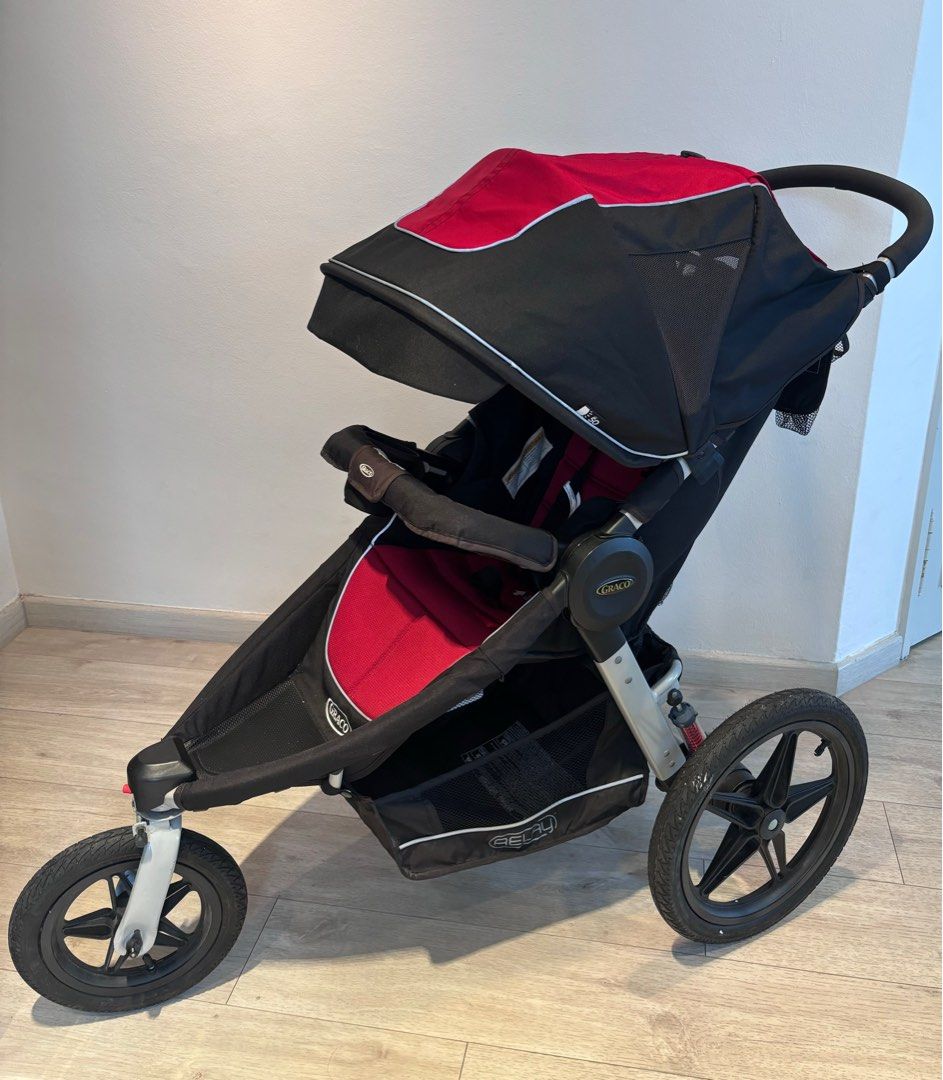 Graco Jogger Stroller, Babies & Kids, Going Out, Strollers on Carousell