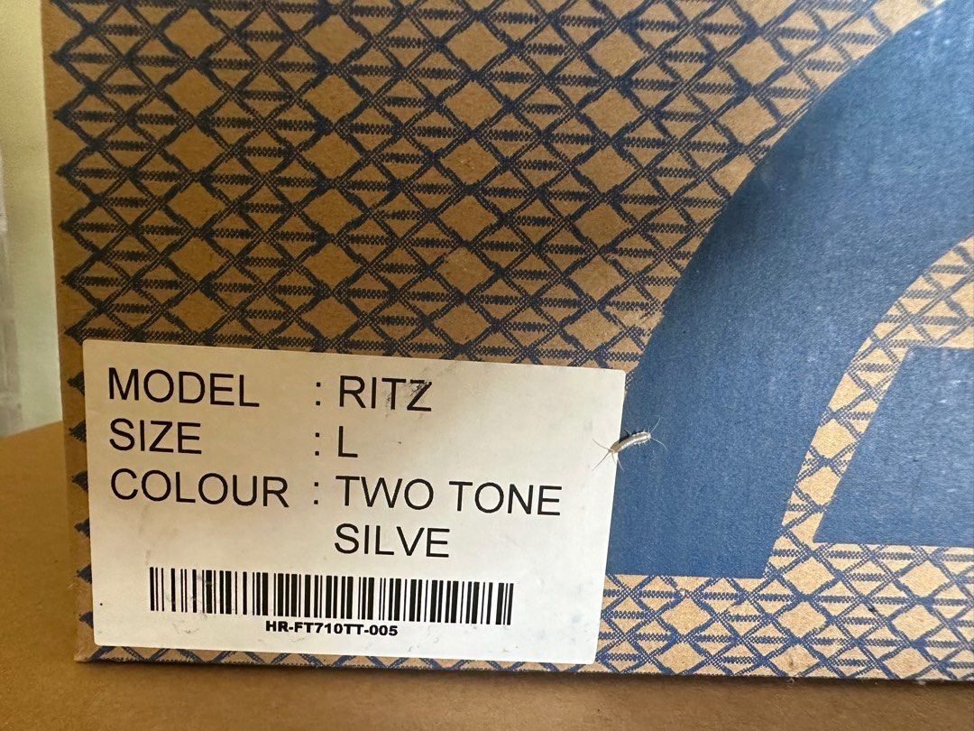 Helmet ARC Ritz Two Tone, Auto Accessories on Carousell