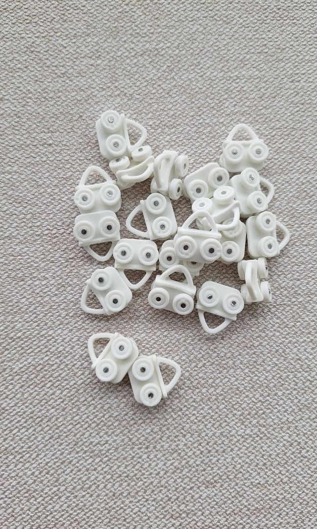 Ikea VIDGA parts mount and wheel gliders, Furniture & Home Living, Home ...