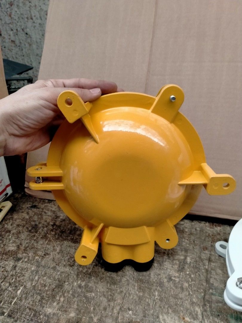 IMPA 792066 - Marine Watertight Work Light Pendant Light Wall Light ...