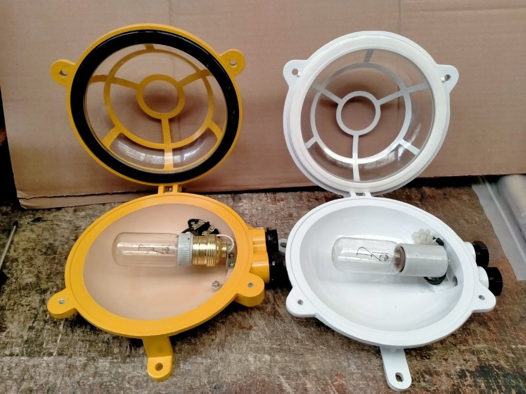 IMPA 792066 - Marine Watertight Work Light Pendant Light Wall Light ...