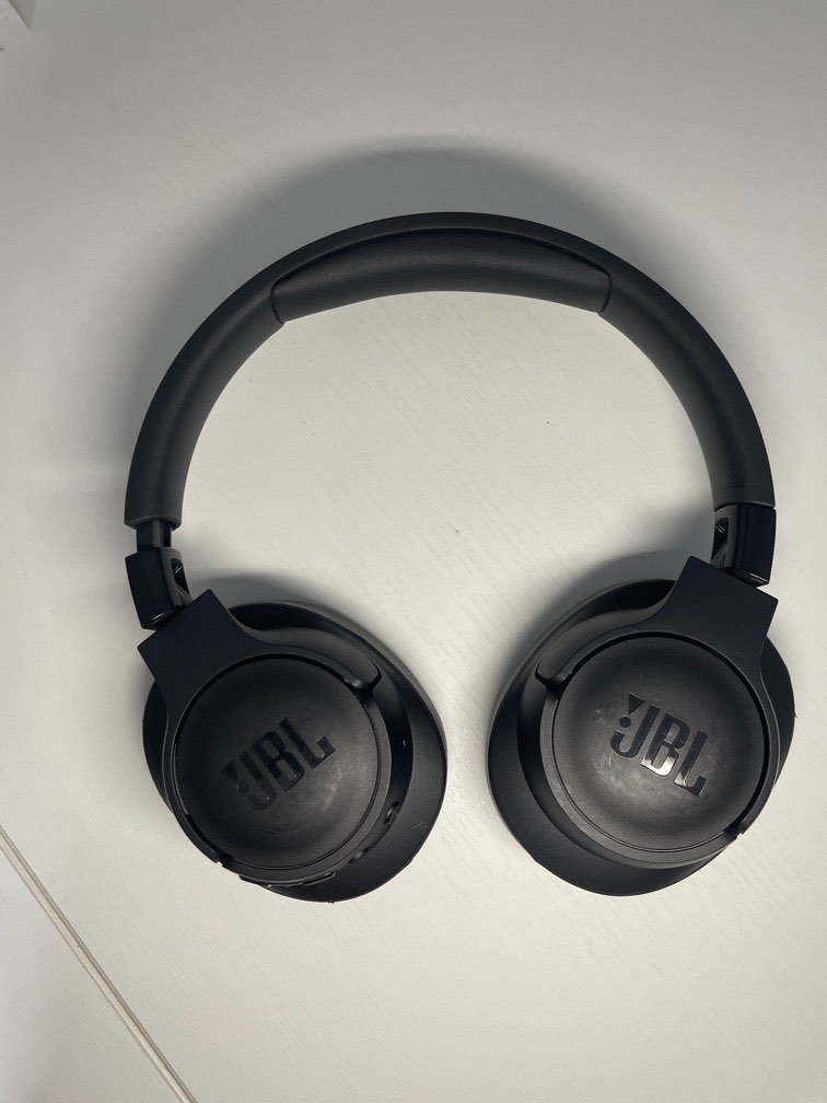 JBL tune 710BT black, Audio, Headphones & Headsets on Carousell