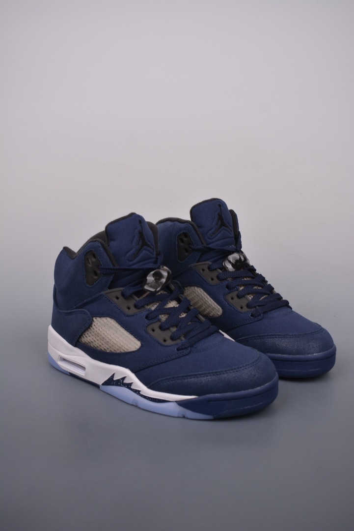 Jordan Air Jordan 5 "Georgetown", Men's Fashion, Footwear, Sneakers on ...