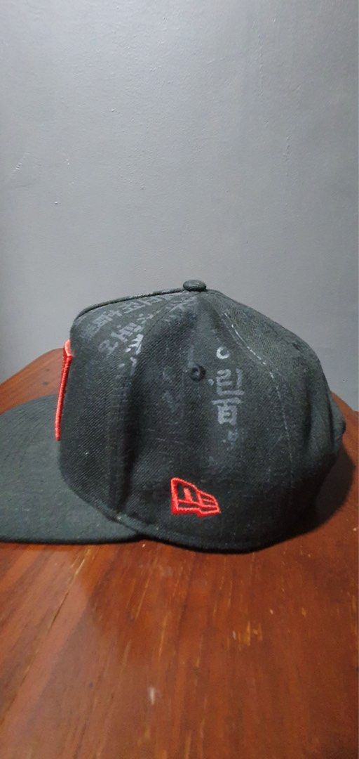 New Era Cap Limited Edition Korean / Hangeul 59FIFTY, Men's Fashion ...