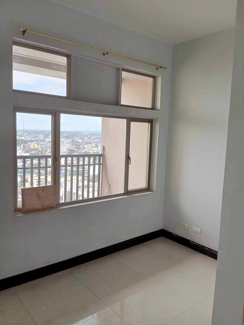 Manhattan Tower 1 Cubao executive studio, Property, For Sale ...