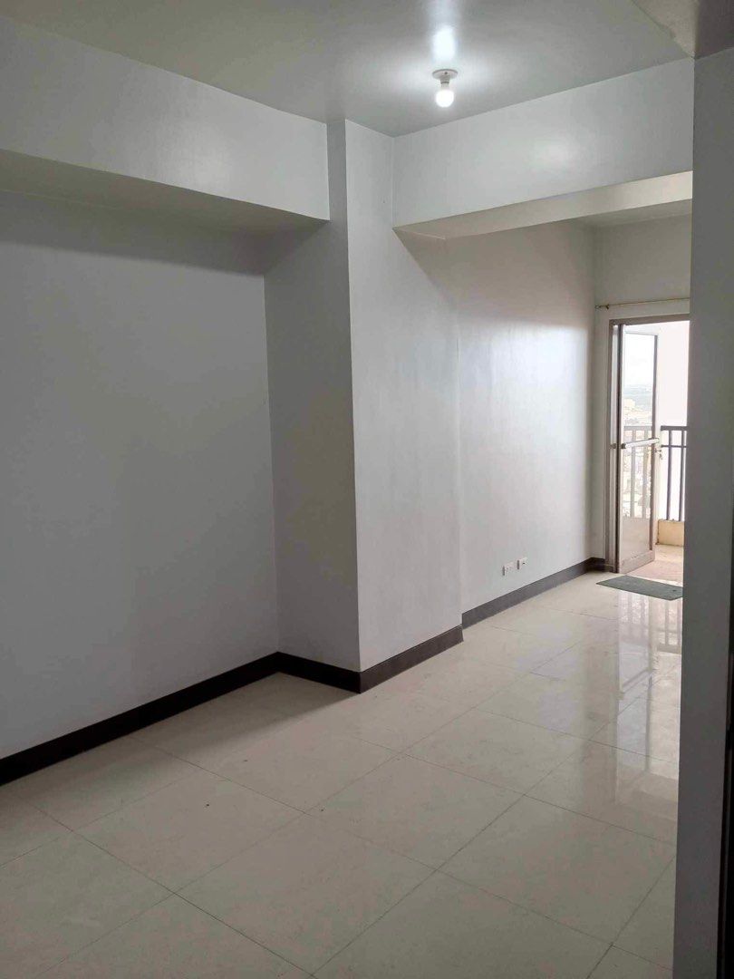 Manhattan Tower 1 Cubao executive studio, Property, For Sale ...