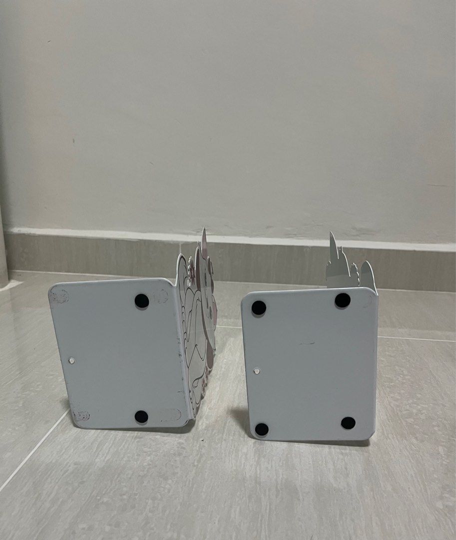 Marie Cat Book Stands, Hobbies & Toys, Stationery & Craft, Stationery ...