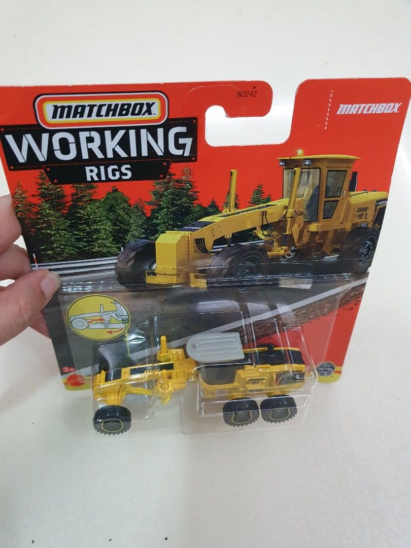 Matchbox Working Rigs MBX Road Grader, Hobbies & Toys, Toys & Games on ...