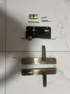 Chairo 91868 Heavy Duty Home HDB Grill Gate High Security Lock (Retail ...