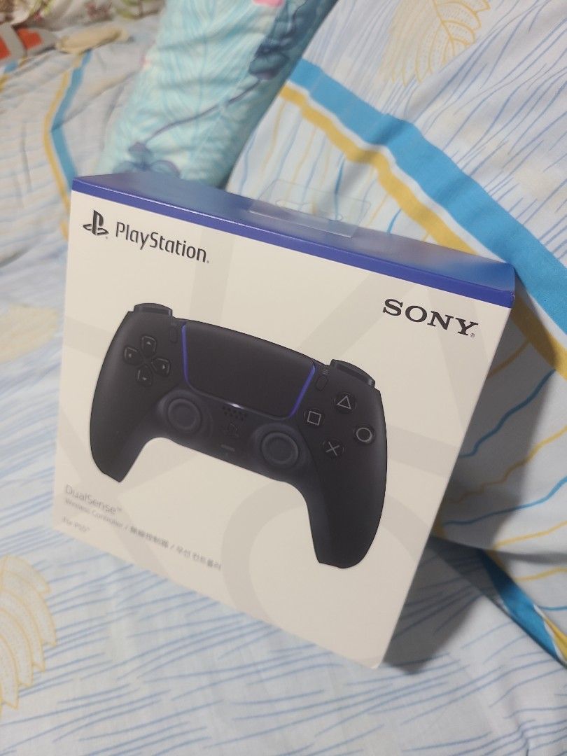 PS5 Dualsense Controller black, brand new seal in box, Video Gaming ...