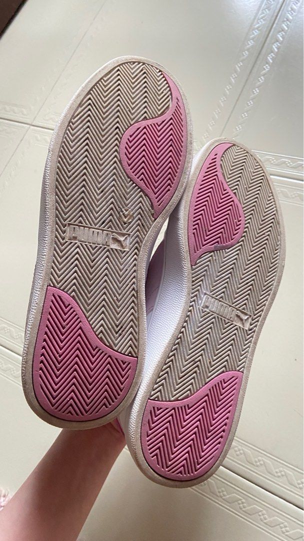 Puma Shuffle Pink Edition, Women's Fashion, Footwear, Sneakers on Carousell