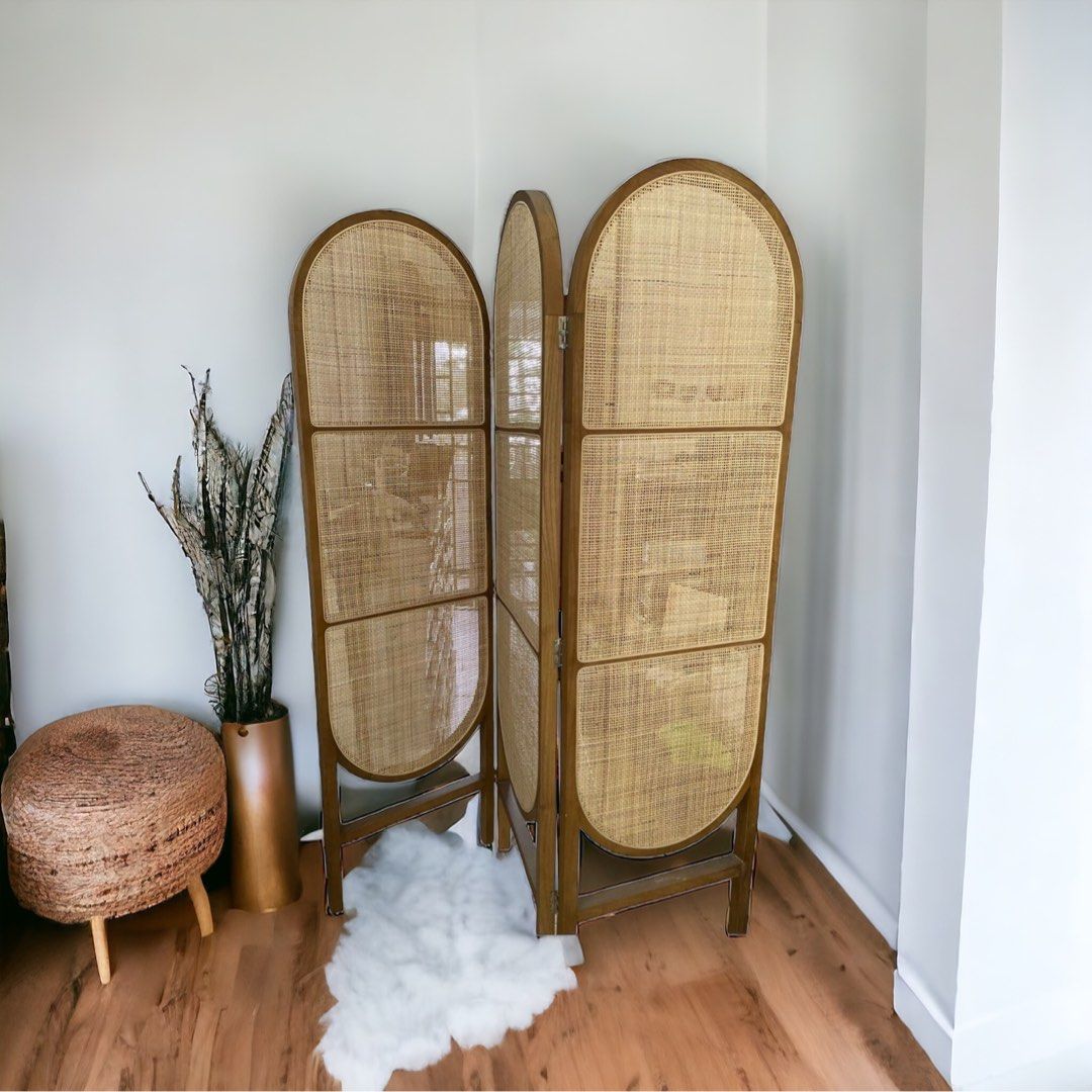 Rattan room divider partition screen, Furniture & Home Living ...