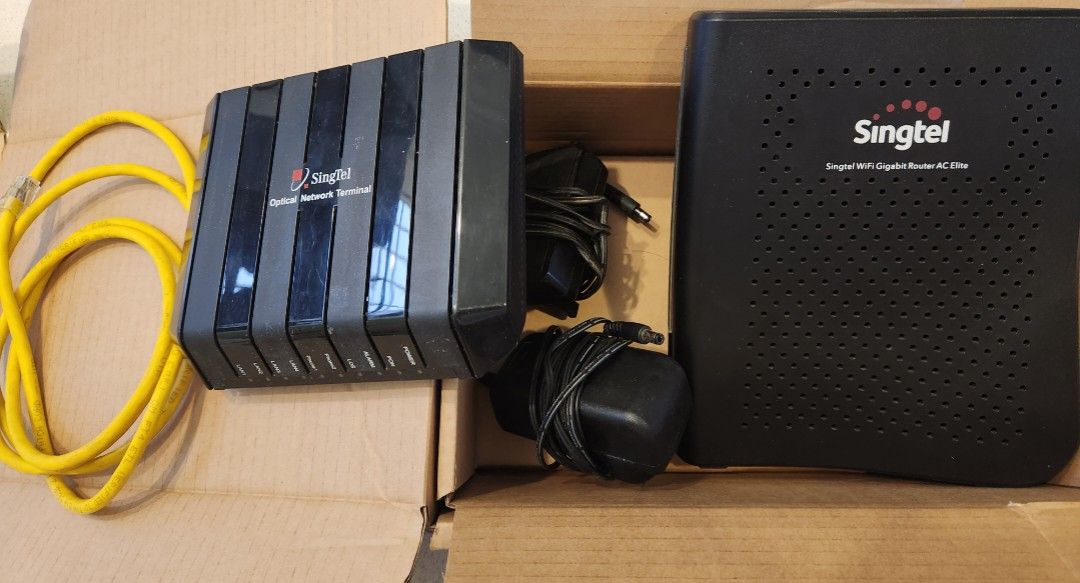 Singtel Wireless Router and Optical Network Terminal, Computers & Tech ...