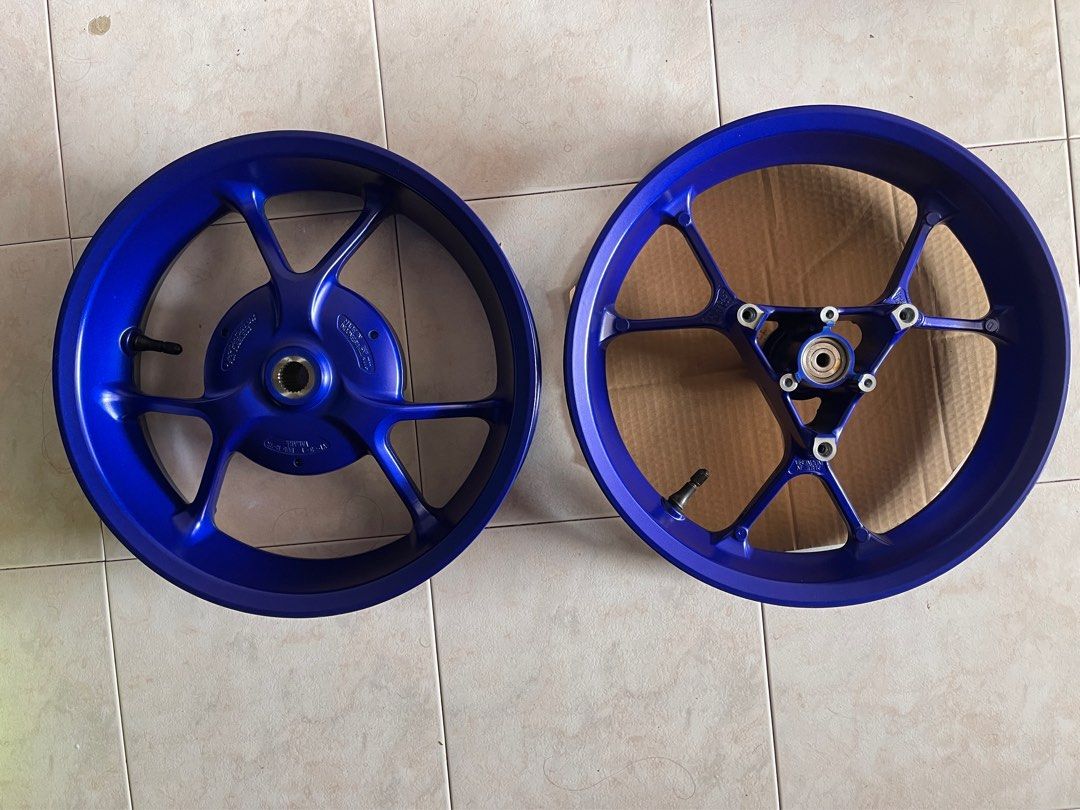 Spotrim Yamaha Nvx Original Tahun 2021, Motorbikes on Carousell