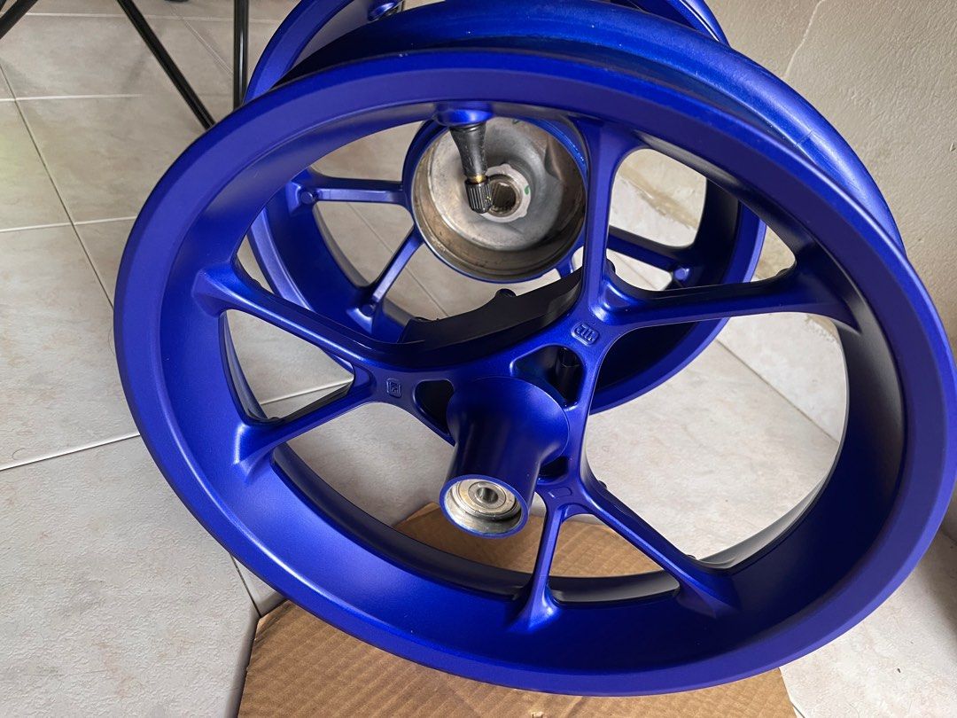 Spotrim Yamaha Nvx Original Tahun 2021, Motorbikes on Carousell