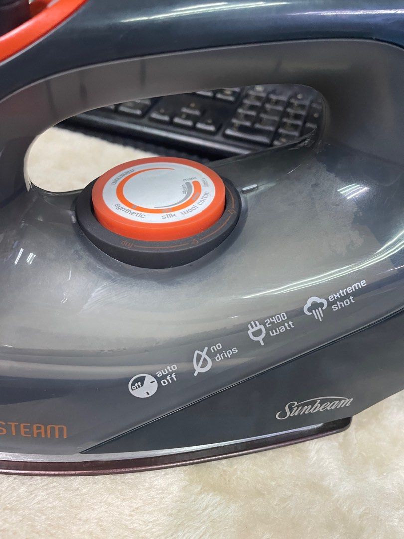 Sunbeam Extreme Steam Flat Iron Steamer, TV & Home Appliances, Irons ...