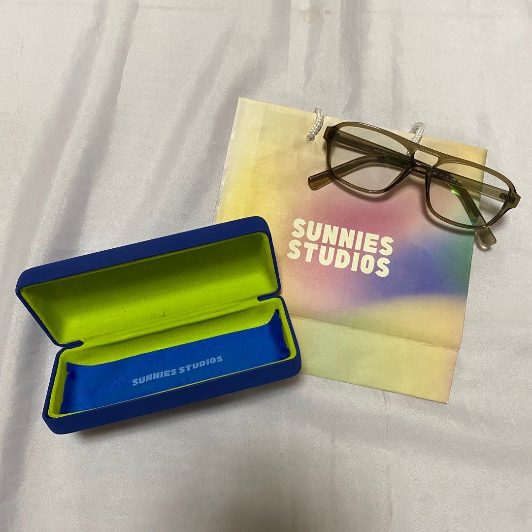 Sunnies Studios Anti Rad glasses Tobias, Women's Fashion, Watches ...