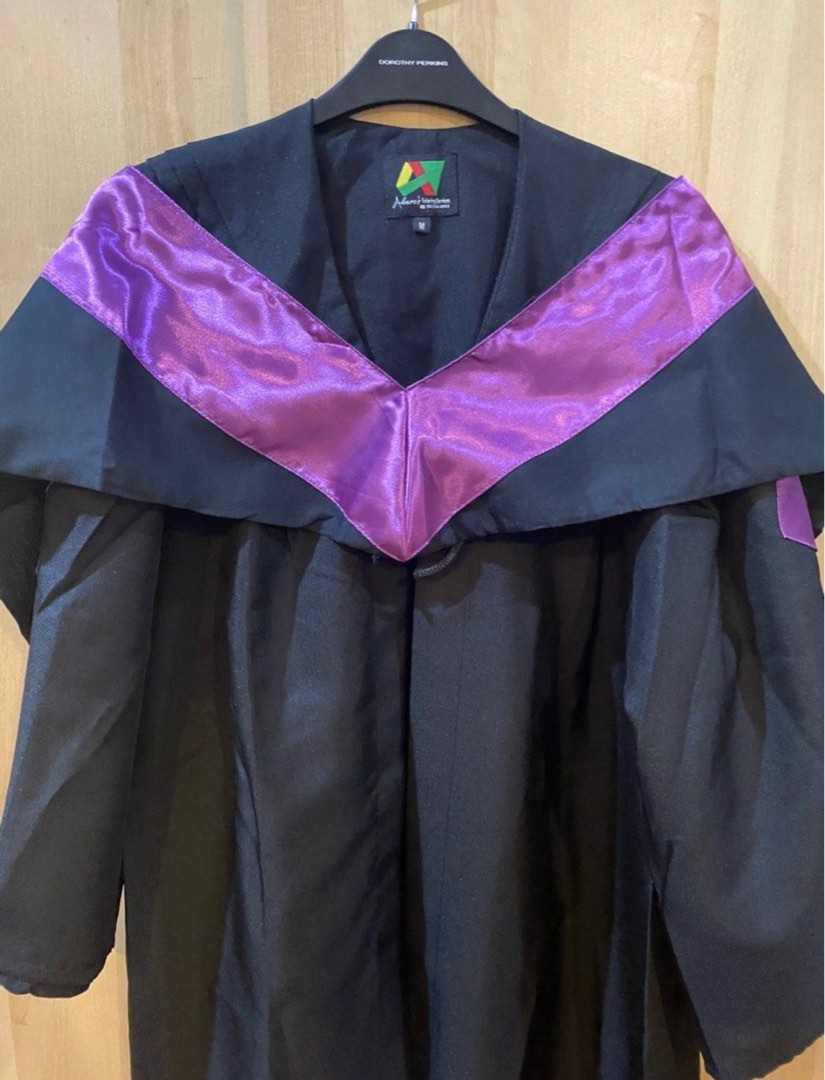 Toga masteral, Women's Fashion, Coats, Jackets and Outerwear on Carousell