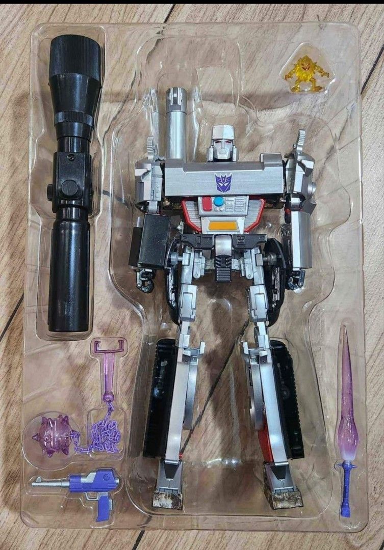 Transformers Masterpiece MP-5 Megatron G1 classic takara tomy, Hobbies ...