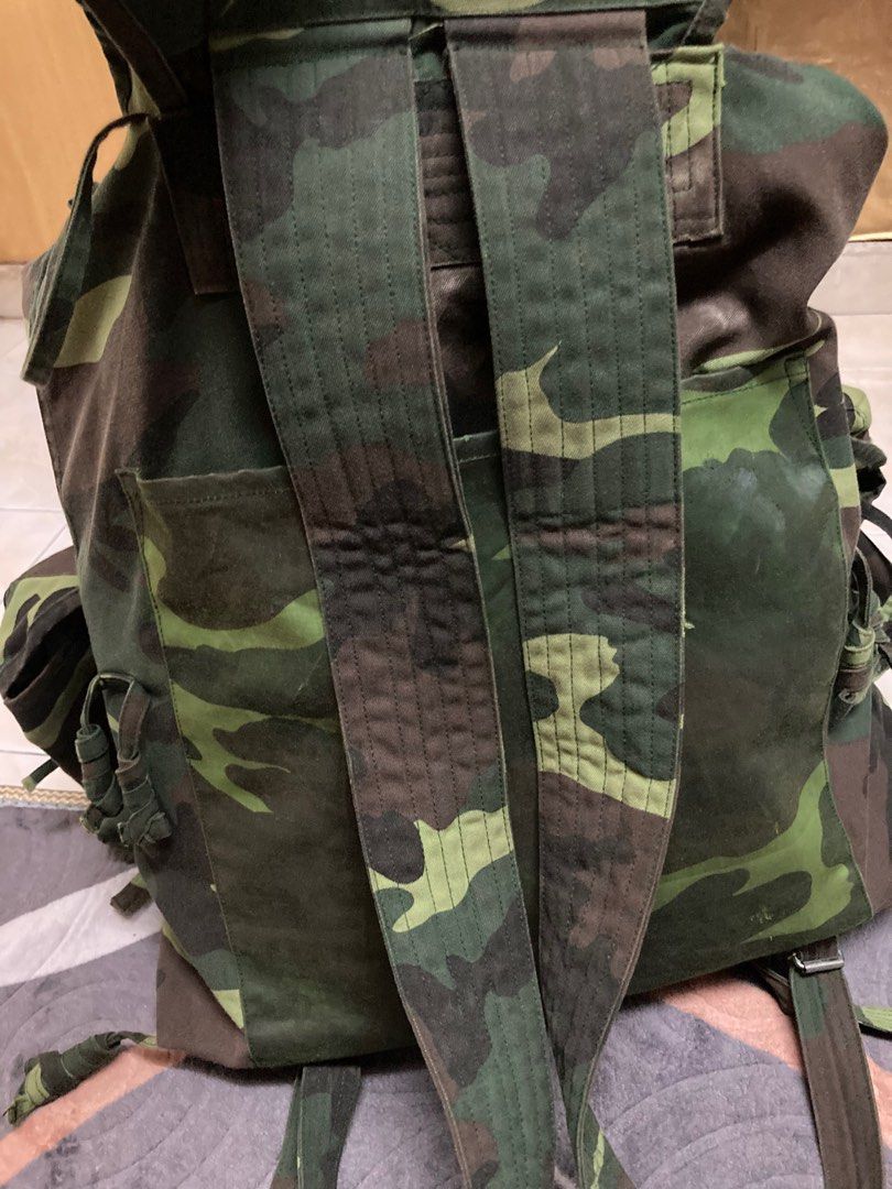Well made XL Vintage Military Nhu Army Vietnam backpack / rucksack ...