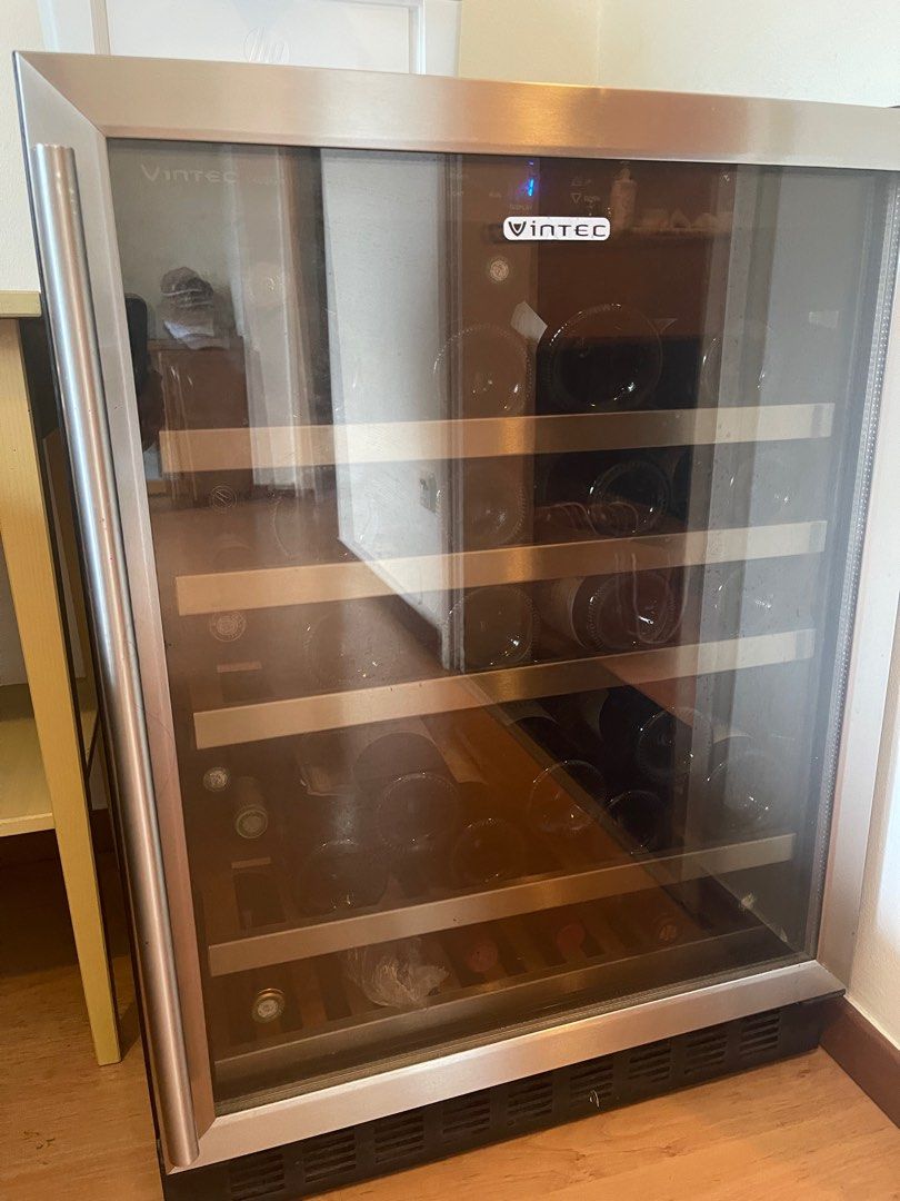 Vintec wine fridge, TV & Home Appliances, Kitchen Appliances, Wine ...
