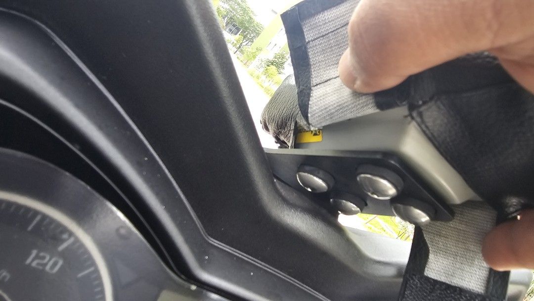 XMAX 300 V1 IU bracket, Motorcycles, Motorcycle Accessories on Carousell