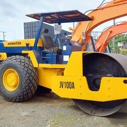 10 Tonner Komatsu JV100A Vibro Compactor, Special Vehicles, Heavy ...
