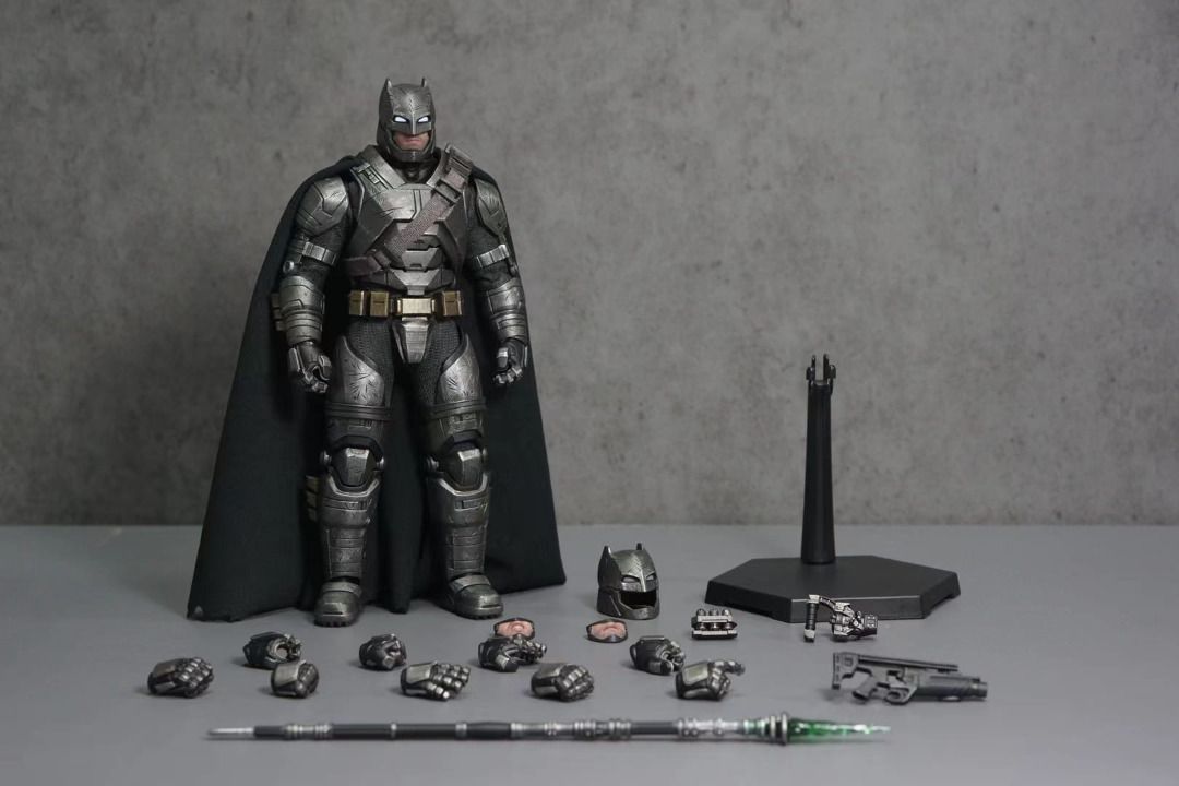 1/12 BVS Batman Armored Normal Suit / Battle Damage Suit / Black Suit ...