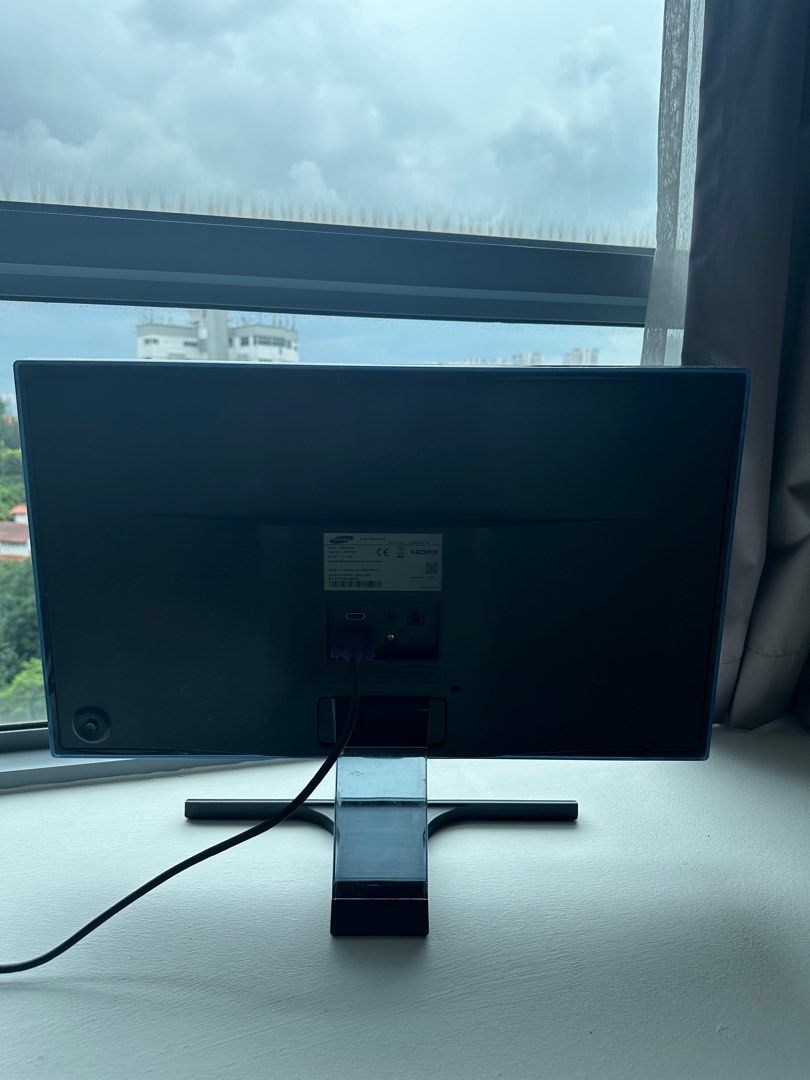 24” Samsung monitor Model number - S24E390HL, Computers & Tech ...