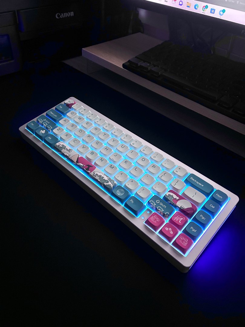 65% Custom Mechanical Keyboard (Coral sea keycaps) - Fully modded Aluminium - tri mode ...