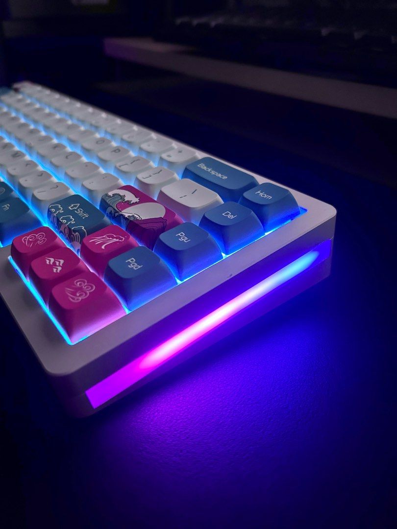65% Custom Mechanical Keyboard (Coral sea keycaps) - Fully modded ...