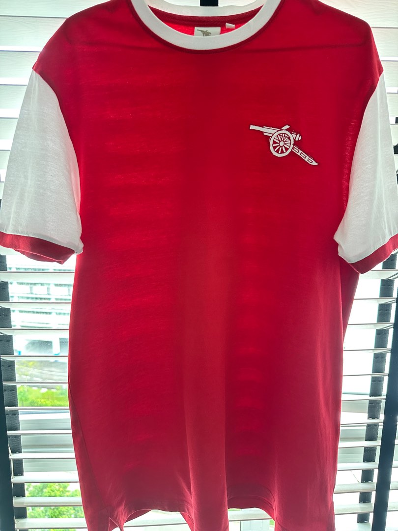 Arsenal Retro Kit, Men's Fashion, Tops & Sets, Tshirts & Polo Shirts on ...