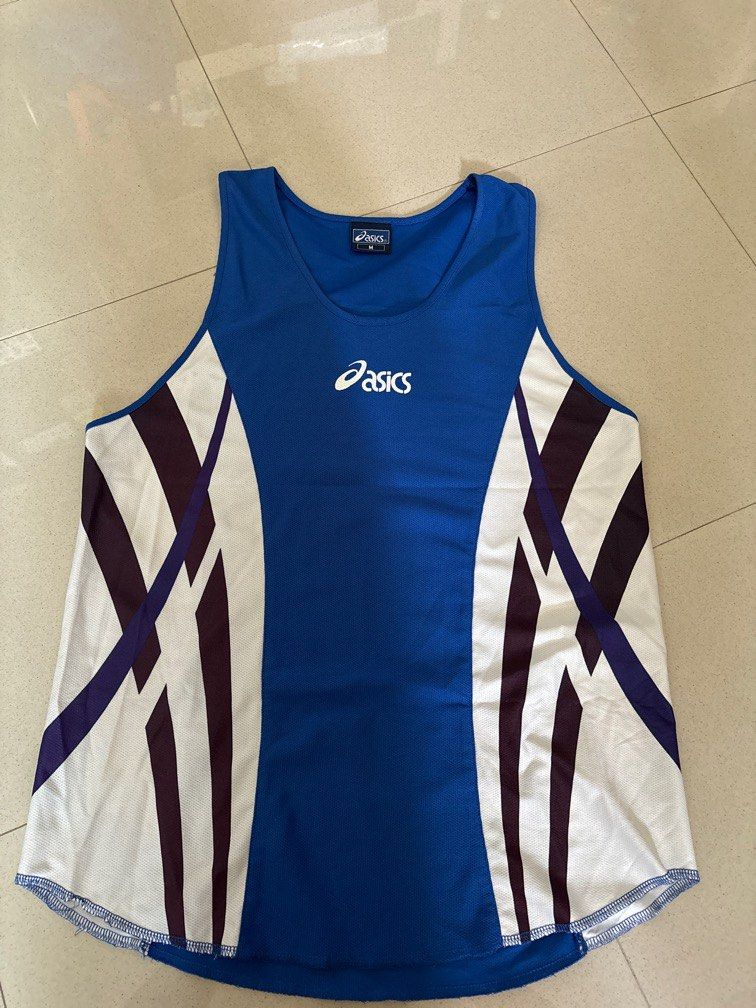 Asics running singlet, Women's Fashion, Activewear on Carousell