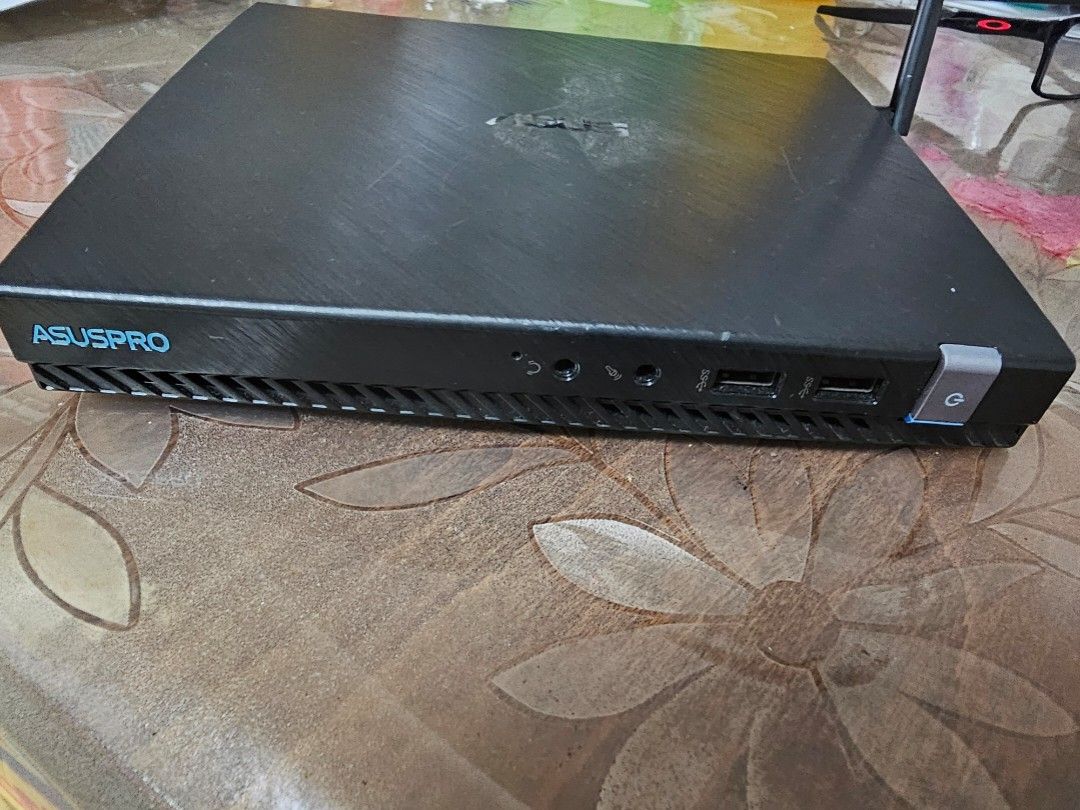 Asuspro mini desktop pc, Computers & Tech, Desktops on Carousell