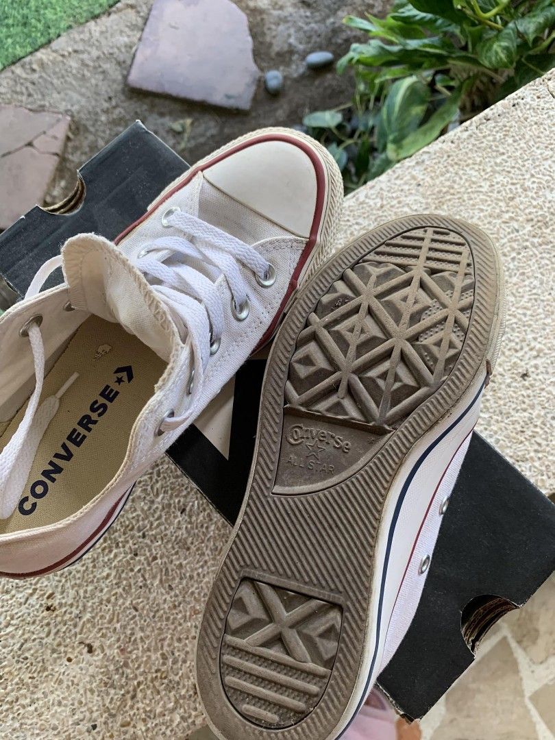 Authentic Classic White Converse, Women's Fashion, Footwear, Sneakers ...
