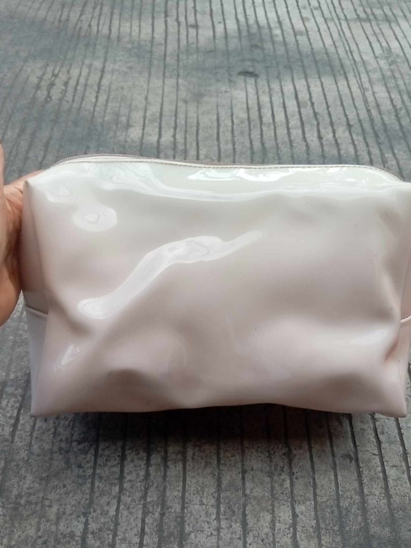 AUTHENTIC TED BAKER POUCH, Luxury, Bags & Wallets on Carousell