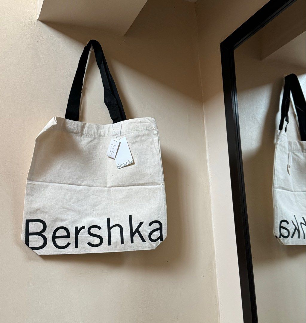 Bershaka Tote Bag, Women's Fashion, Bags & Wallets, Tote Bags on Carousell