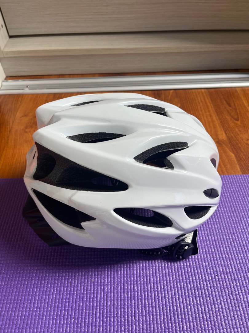 Bicycle Helmet, Sports Equipment, Bicycles & Parts, Parts & Accessories ...