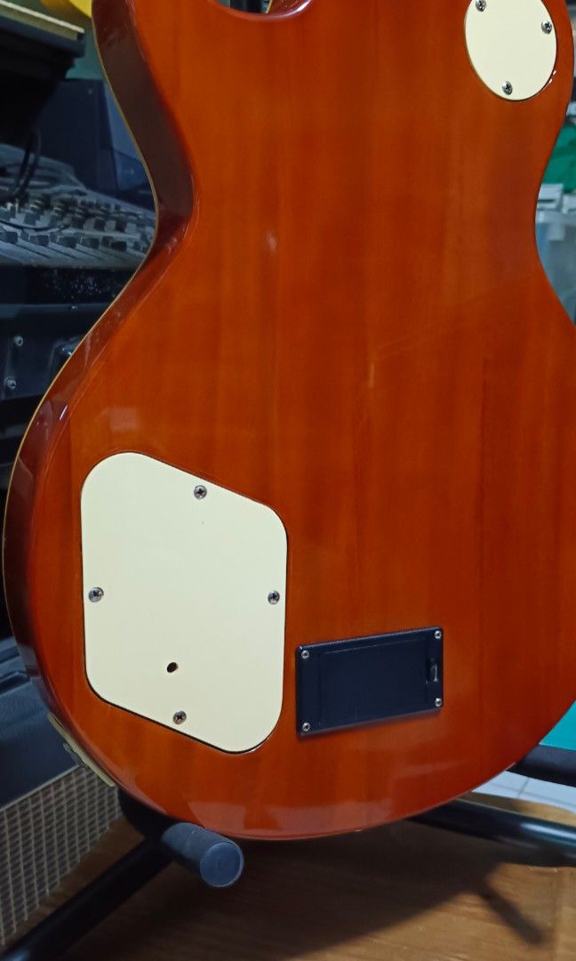 Burny sustainer Les Paul electric guitar, Hobbies & Toys, Music & Media ...