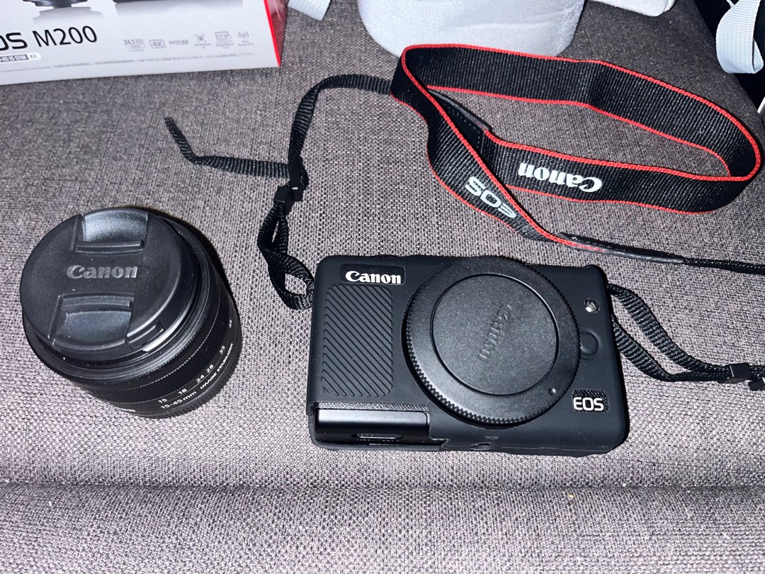 Canon EOS M200 camera, Photography, Cameras on Carousell