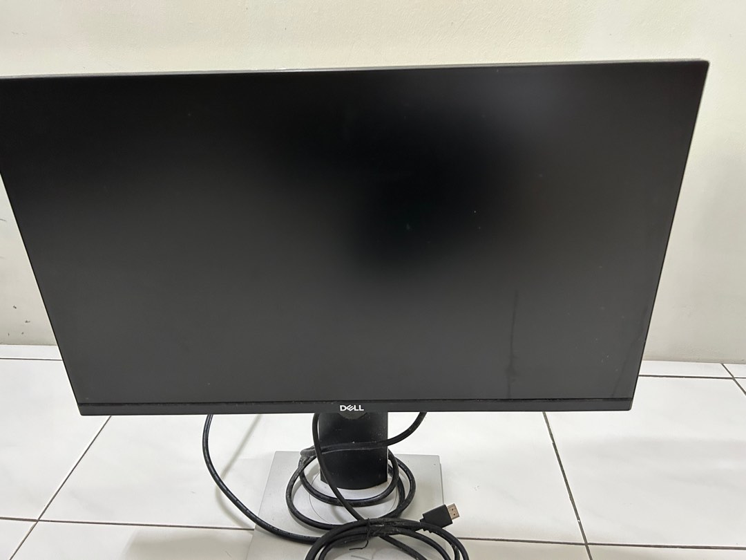 Dell Monitor 23 inch, Computers & Tech, Desktops on Carousell