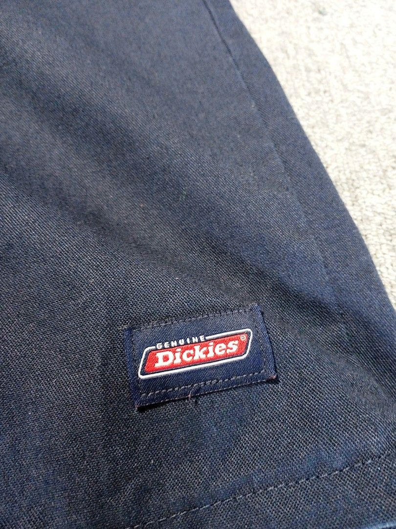 Dickies double patch, Men's Fashion, Bottoms, Shorts on Carousell